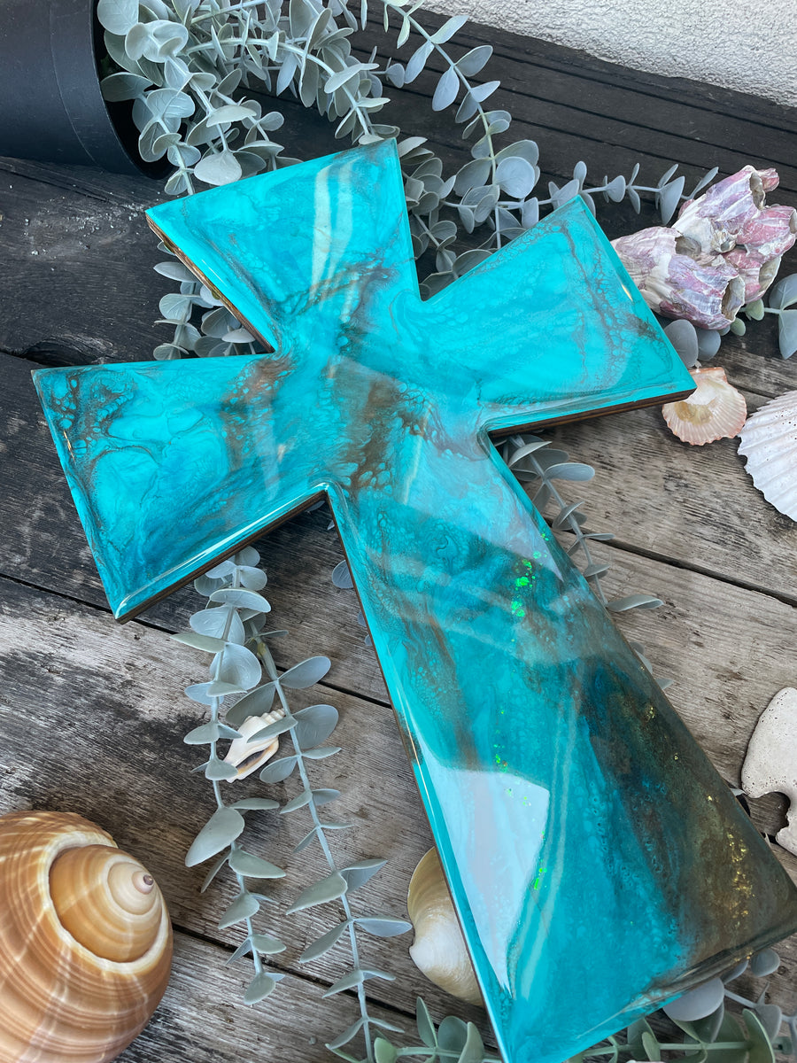 Resin Cross – Gypsy Finns